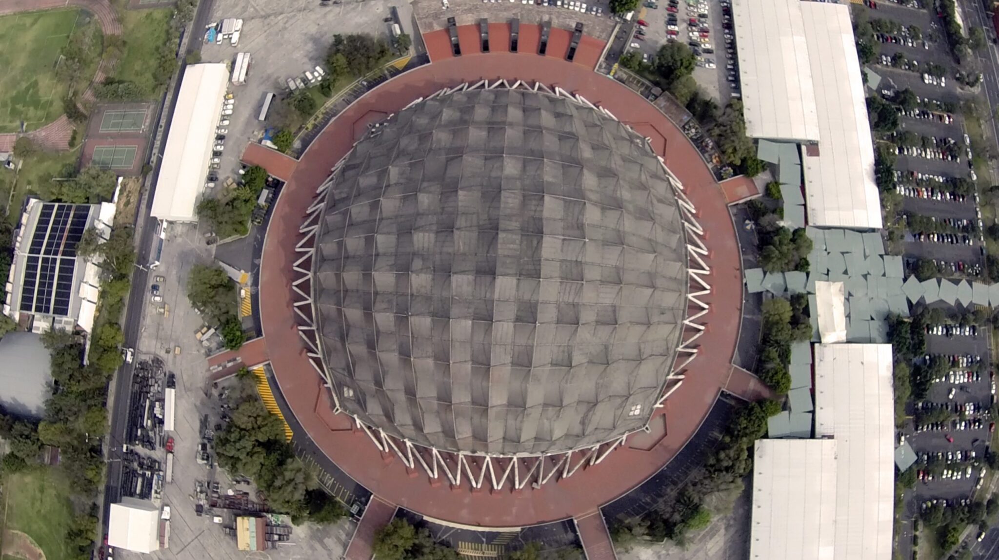 El Palacio de los Deportes, más que un simple edificio – Enlacesensei
